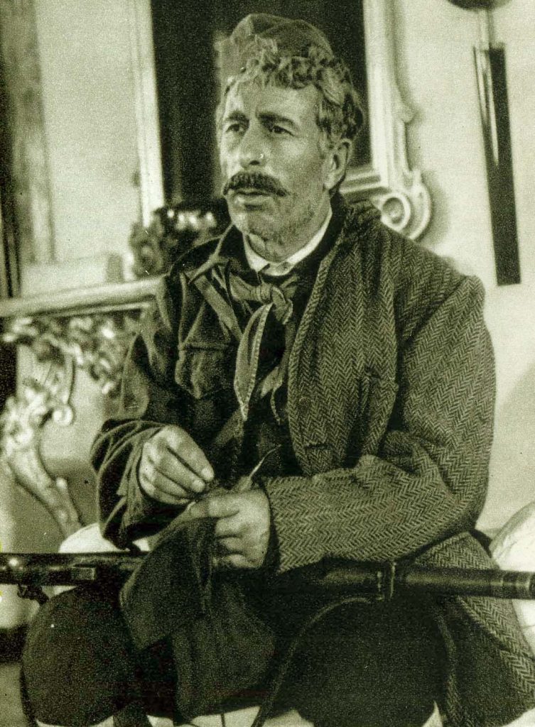 Pandi Raidhi, aktori që i'u dha me mish e me shpirt roleve që e ...