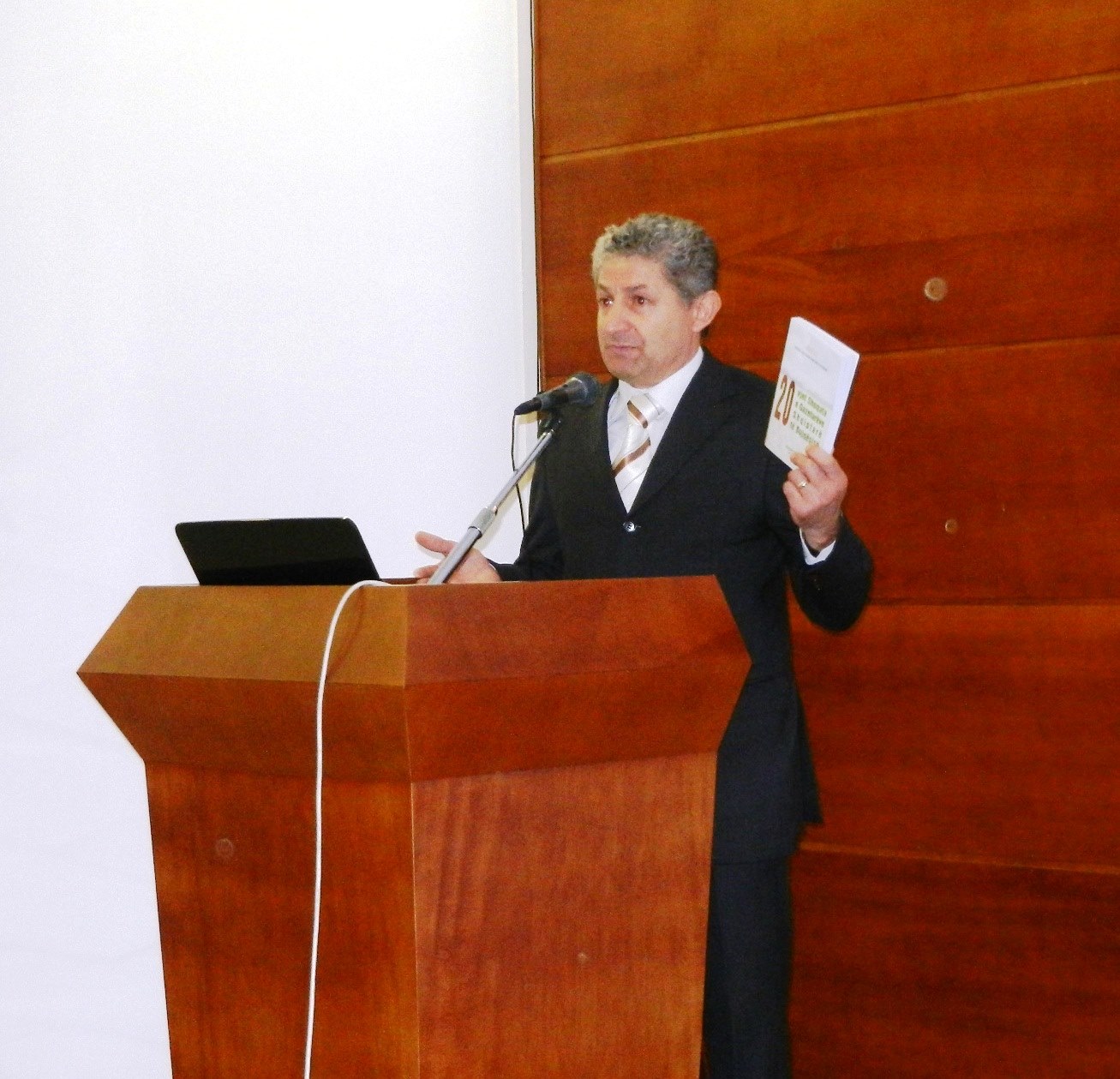 Zef Gjeta, dukagjinasi që sfidon me mirësi njerëzore, dinjitet dhe ...